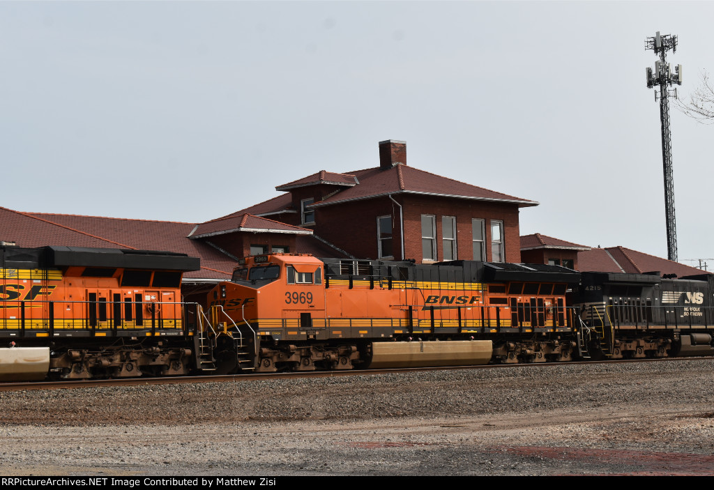 BNSF 3969